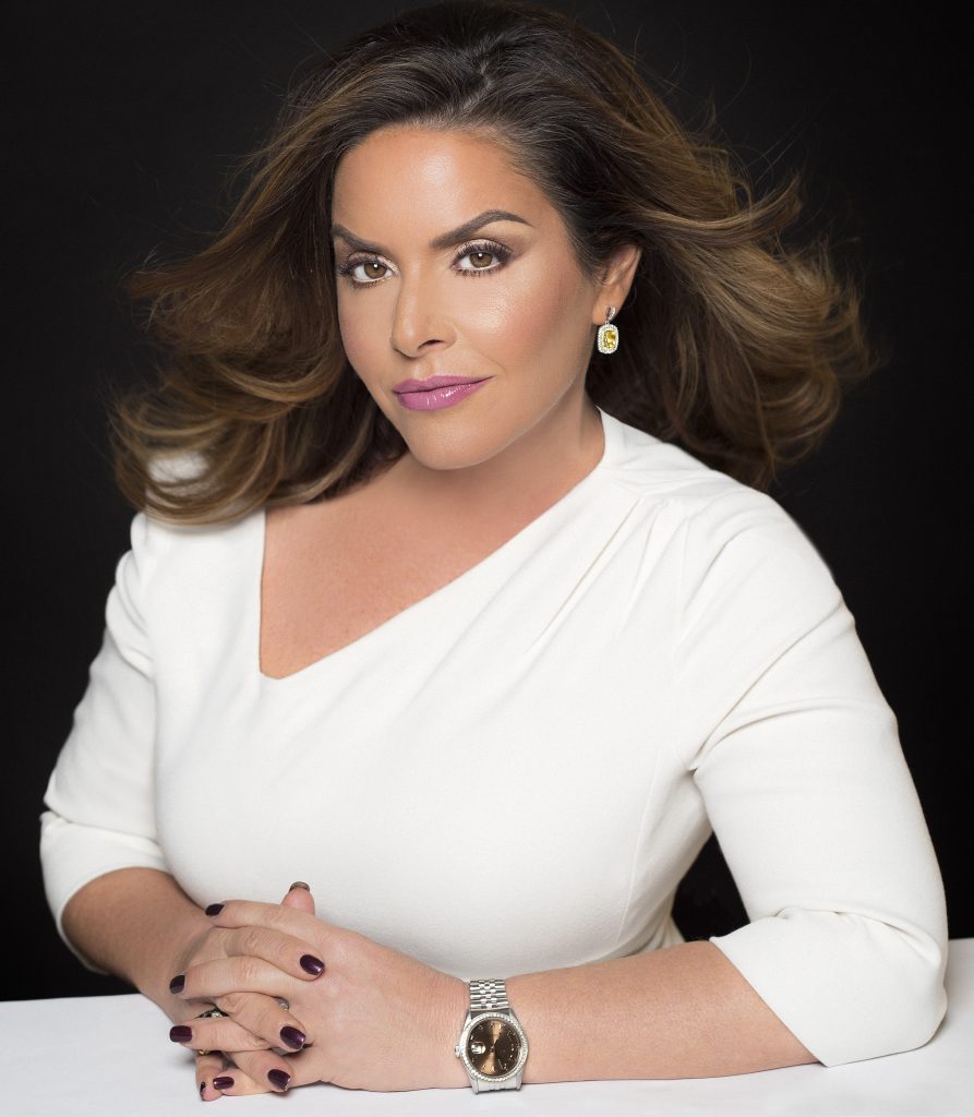 Alicia Grande Speaks Candidly About Aging and How Women Can Look and ...